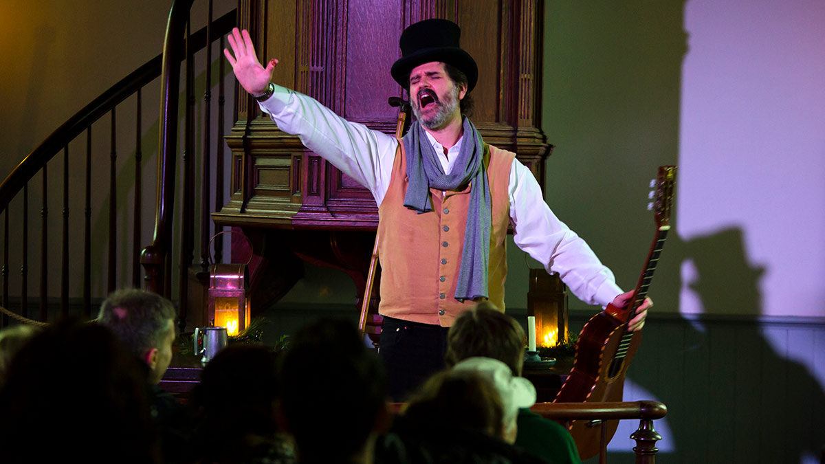 Jim Keyes, the Music Man of ‘Christmas Carol’ - Historic Hudson Valley